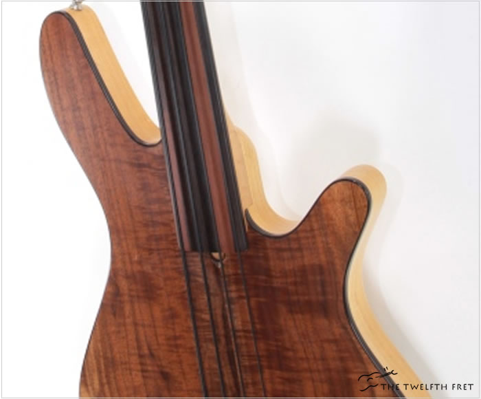 Rob Allen MB2 Fretless Walnut on Ash, 2017 | archive.12fret.com